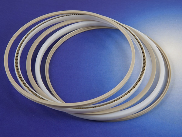 400 Series - Radial energised seals with toroidal spring